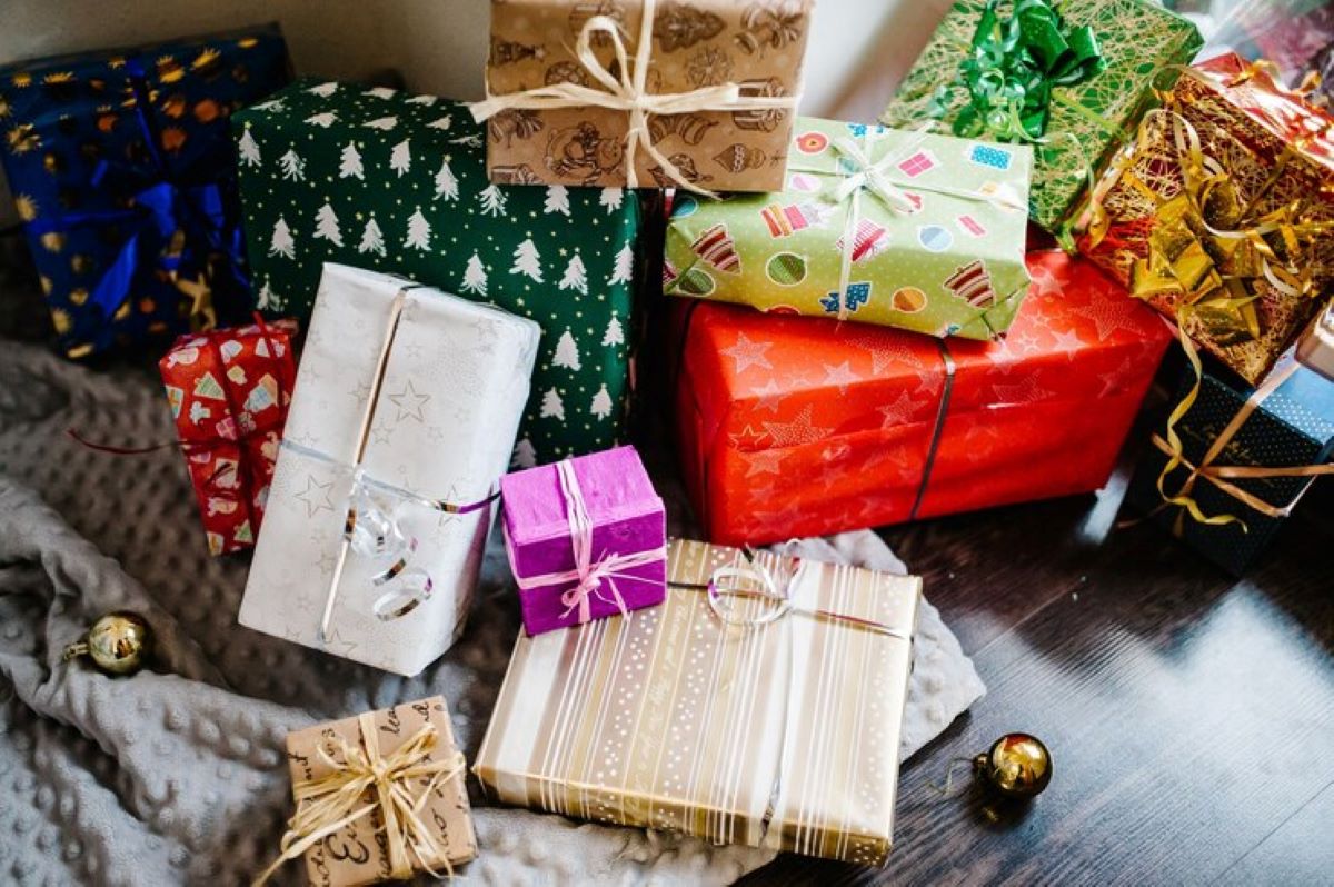 Corporate Gift Hampers Holiday:Spreading Cheer in the Workplace